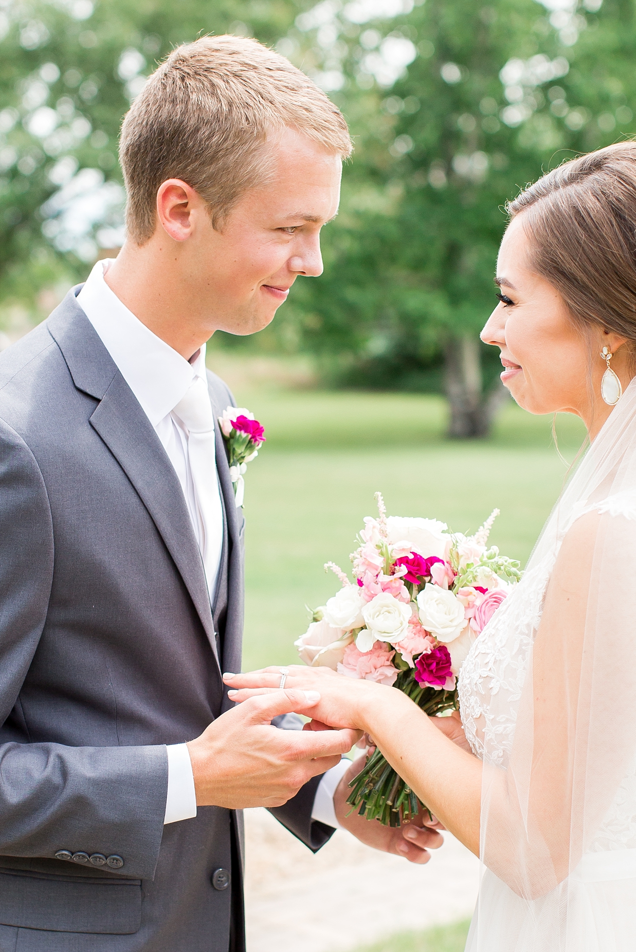 Wedding at Our Saviors Lutheran Hillsboro - Luke Ressler & Elli Lemm